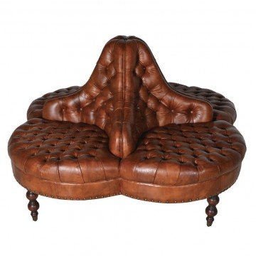 Chesterfield Conversation Sofa ⭐ Smithers