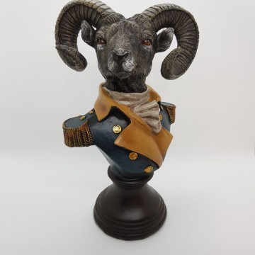 Military Animal Busts – Bold Ex-Army Decor | Smithers