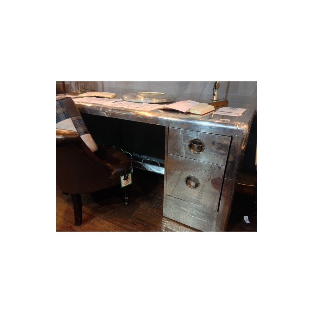 Aviation Desks | Aircraft Furniture from Smithers of Stamford