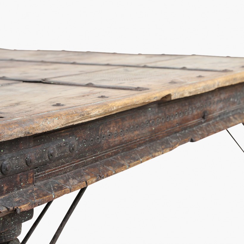 Traditional Wood Coffee Table - Smithers of Stamford • online store ...