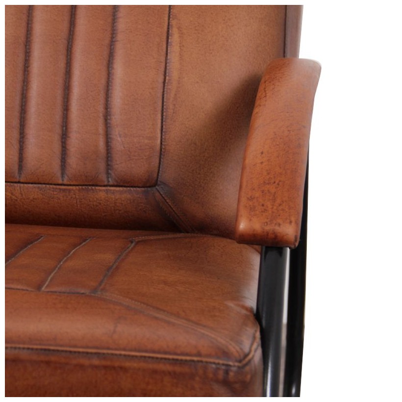 Aviator : Vintage Tan Leather Armchair • UK, US & Canada