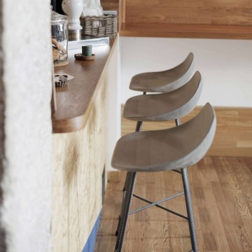 Concrete Bar Stools | Hauteville Bar chair | Smithers